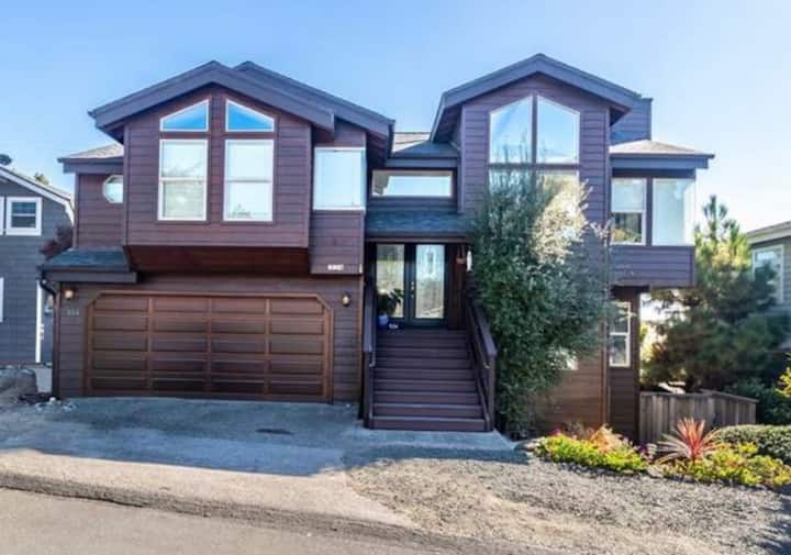 Seaside Serenity Monthly- Special Discount April-j - Cambria, CA