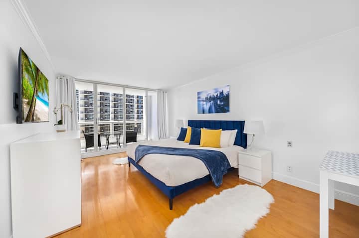 Florida Magic Bayfront 3br : Art Basel Escape - Miami, FL