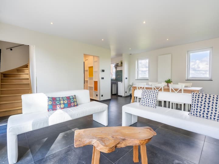 Maison De Vacances Spacieuse Avec éTang - Poperinge