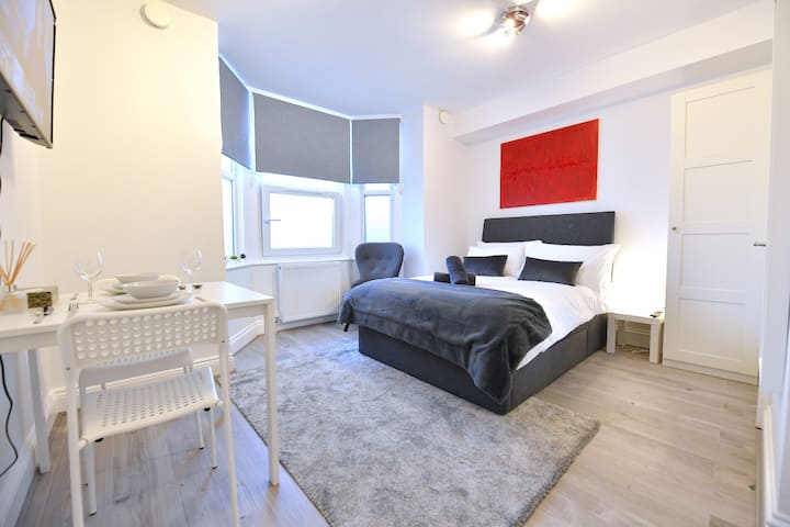 London Studios Fulham Broadway - Chelsea