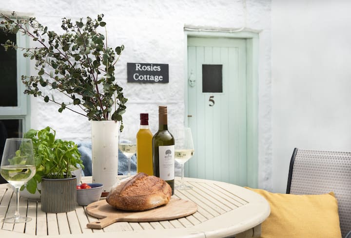 Rosie's Cottage - Mousehole