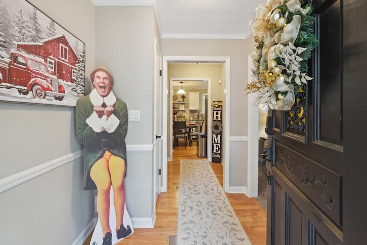 Cozy Downtown Roswell Home - Roswell, GA