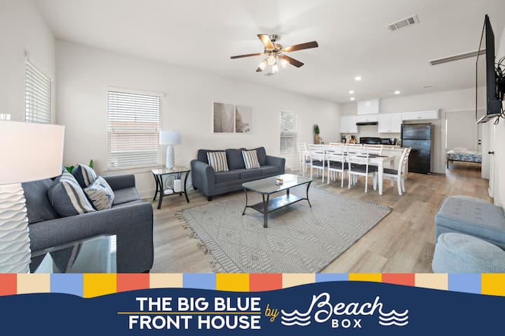 Spacious Family Home, Near Downtown - Galveston, TX