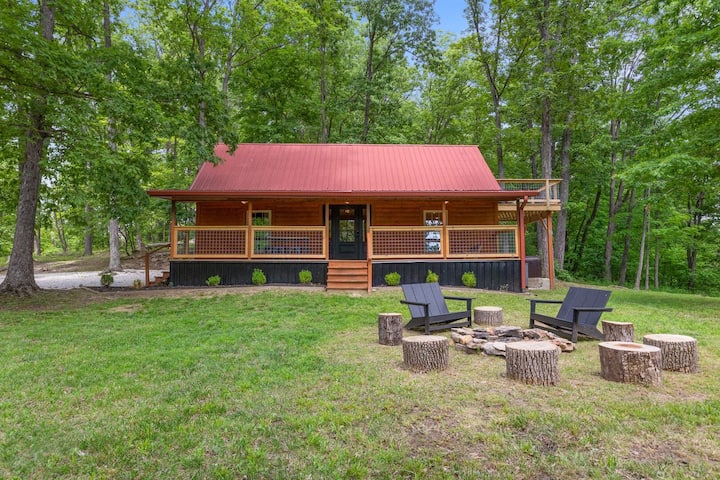 Hot Tub - Furnace Mountain Retreat - #Rrg! - Clay City, KY