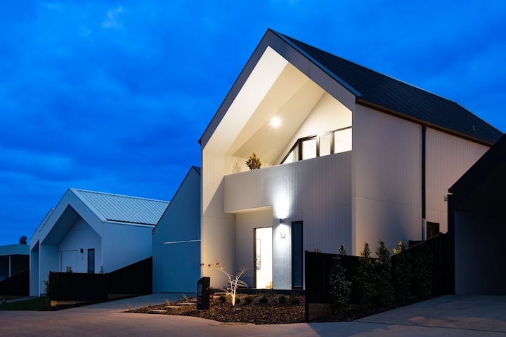 Mysa Daylesford- Stylish Design With Heated Pool - Daylesford