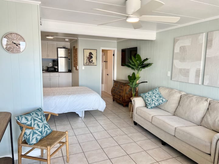 Poolside Studio Near The Boardwalk - Ocean Pines, MD