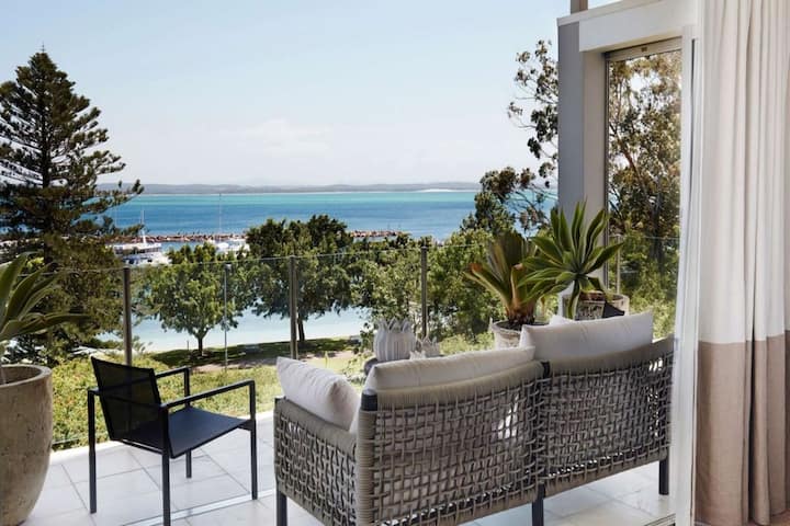 The Waterview, 2 76 Magnus St -  Complete Style - Nelson Bay