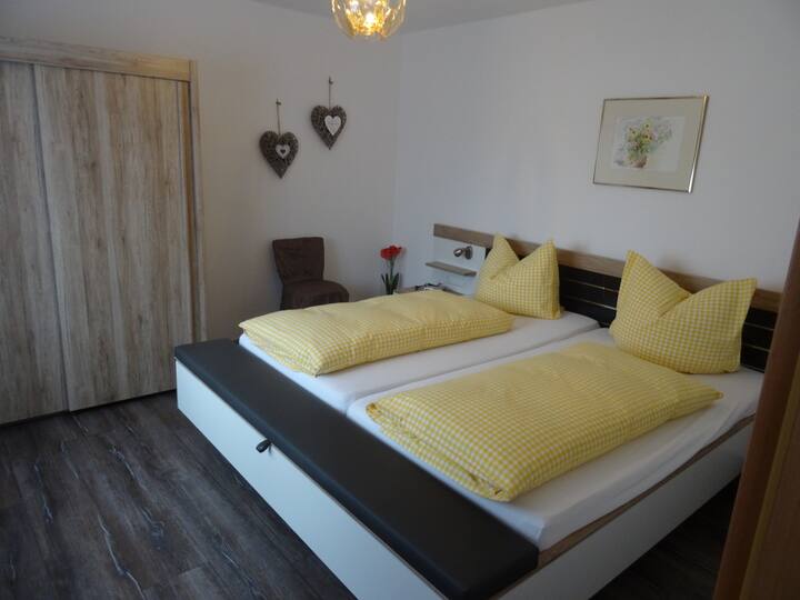 Apartment Josefa For 2, With Terrace, 55 M² - Inzell
