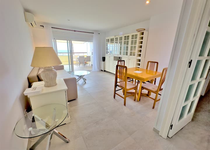 Amazing Sea Views Over Puerto Deportivo - Marbella