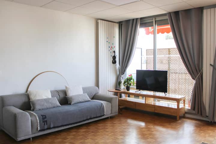 Balcon,2 Chambre, Vu Tour Eiffel, Traversant, 60m² - Boulogne-Billancourt