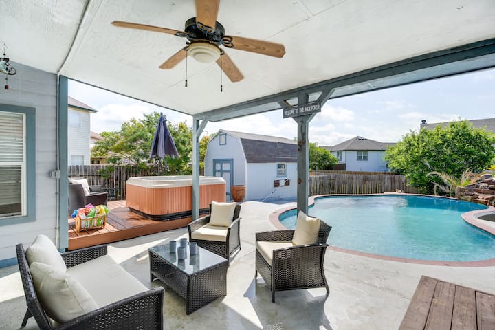 San Antonio Home W/ Private Hot Tub + Pool! - SeaWorld San Antonio, San Antonio