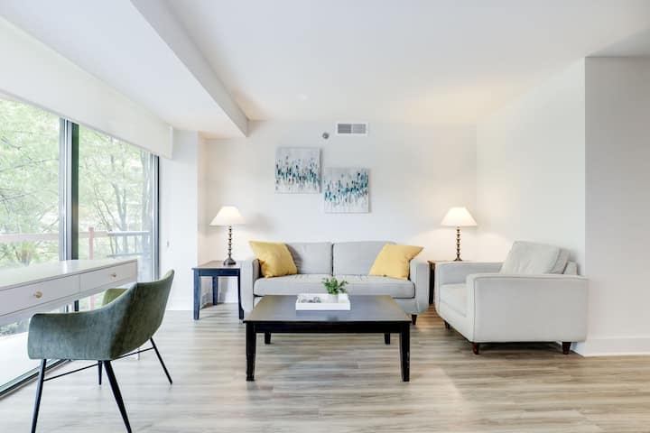 2br Apartment With Spacious Layout - Arlington, VA
