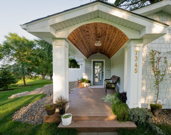 Pet-friendly Lakefront Cottage With Kayaks - 콜론