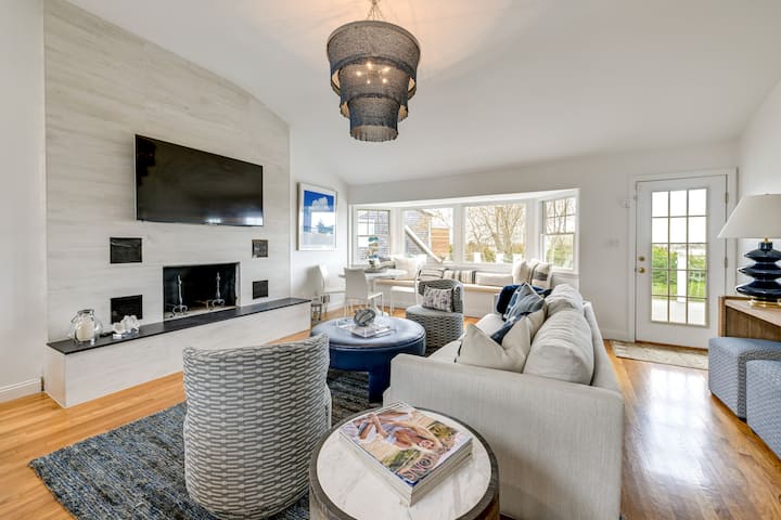 Stunning Westhampton Beach Home W/ Private Pool - Westhampton, NY