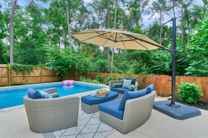New! Woodlands 4br Retreat - Pool, Spa & Trails - The Woodlands, TX