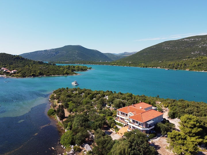 Waterfront Oasis By Interhome - Mljet