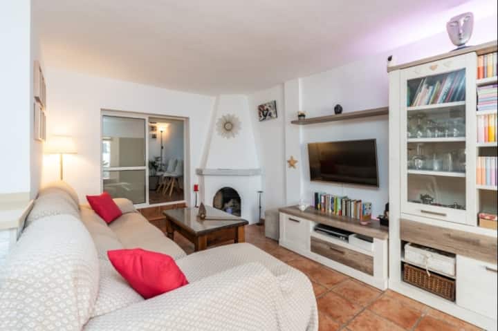 Amplia Y Luminosa Casa Junto A La Playa - Costa del Sol