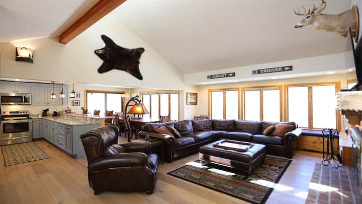 Relax At This Private Home With Mountain Views! - Loon Mountain, NH