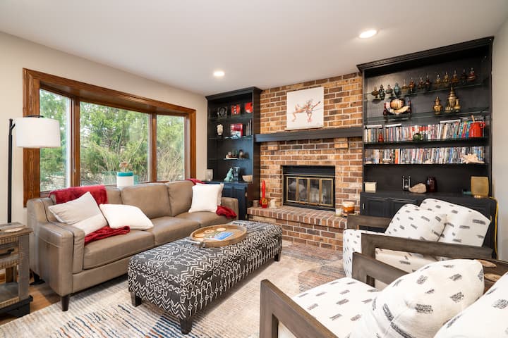 Minnestay* Creekside Lodge | Nature - Eden Prairie, MN
