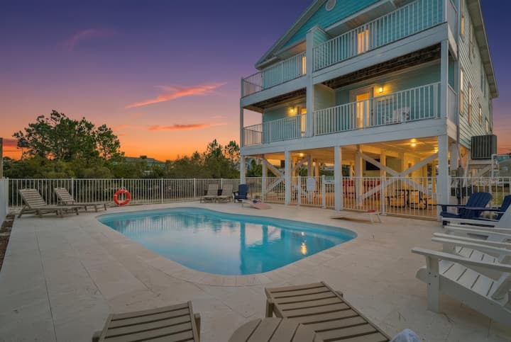 1 Block To Beach~pool~tiki Bar~dog Ok~3 Ensuite Br - Gulf Shores, AL