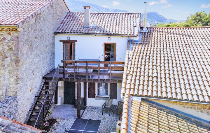 Cozy Home In St.etienne De Boulogne - Ardèche