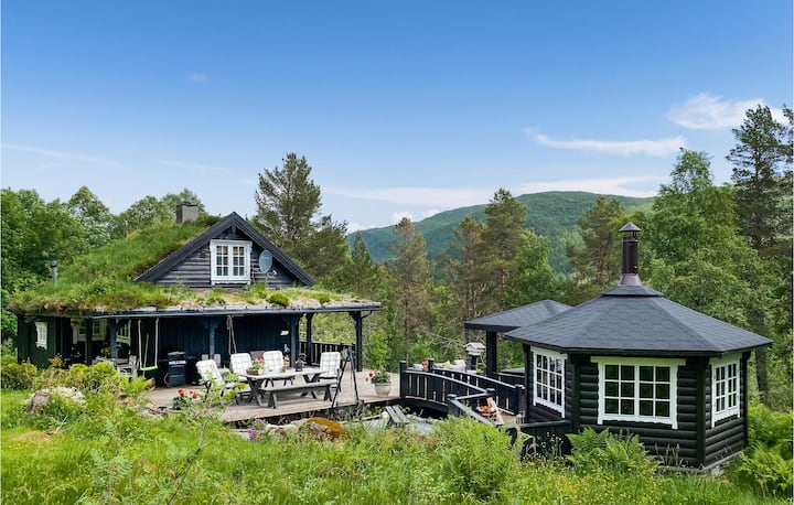 3 Bedroom Gorgeous Home In Molde - Molde