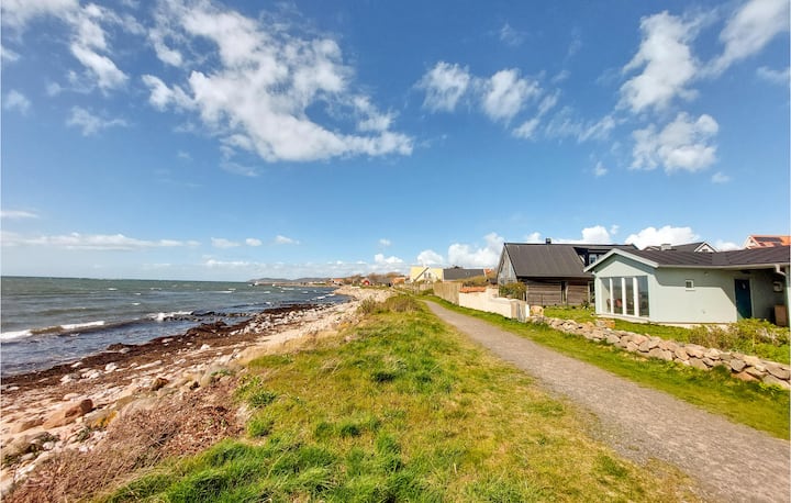 3 Bedroom Awesome Home In Nyhamnsläge - Höganäs