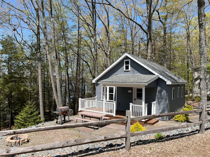 Lake Wallenpaupack Lakeside Cabins - Burns 16 - Lake Wallenpaupack, PA