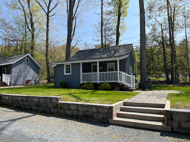 Lake Wallenpaupack Lakeside Cabins - Carins 5 - Lake Wallenpaupack, PA