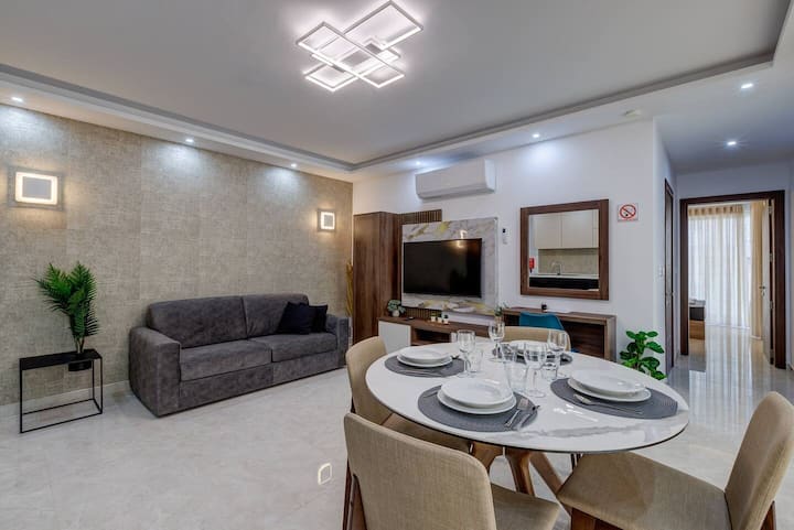 Minerva Suite Fl 8 Bugibba City Escape By Homely - 馬爾他