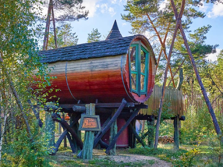 Die Geheime Welt Von Turisede Barrel Tree House - Rothenburg