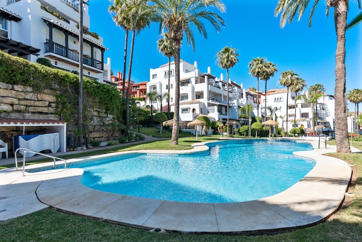 Sleek & Modern Apartment In Mijas Ref 205 - Calahonda
