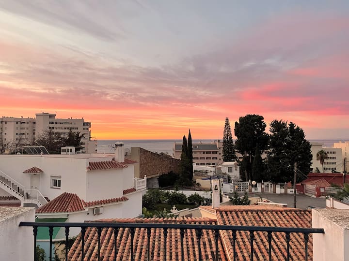 Ref 290: Townhouse With Roof Terrace ,Pool Sea Vie - Fuengirola