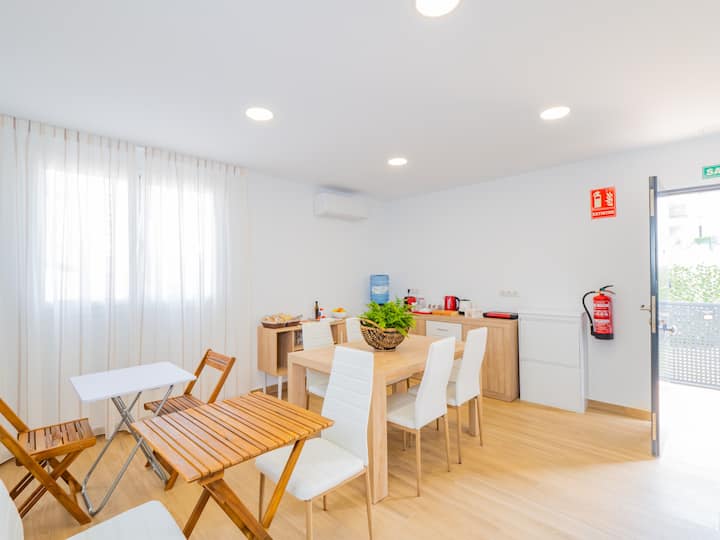 Cubo's Hostal William's Sunny 1 With Breakfast - Rincón de la Victoria
