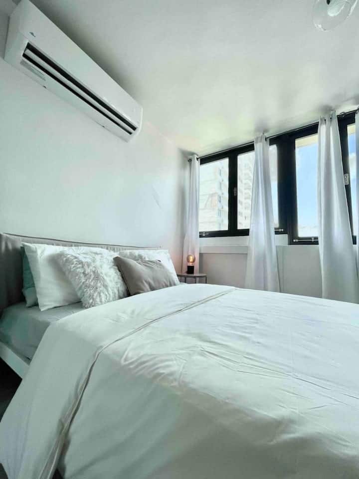 Studio Steps From The Beach @Condado - San Juan
