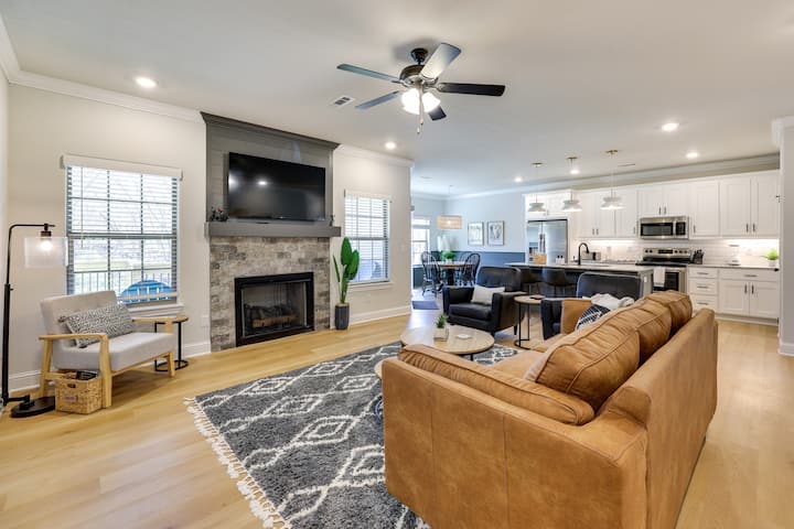 Biking Haven: Charming Bella Vista Home W/ Games! - Bella Vista, AR