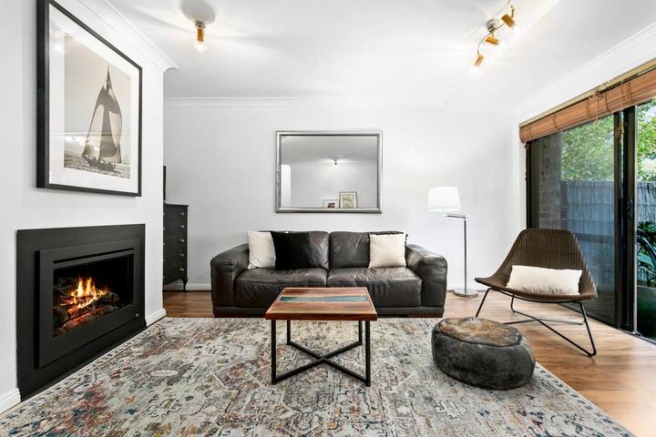 Cremorne Curated Comfort | Beautifully Appointed - Sidney