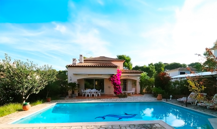 Villa Au Calme Avec Piscine - Sanary-sur-Mer