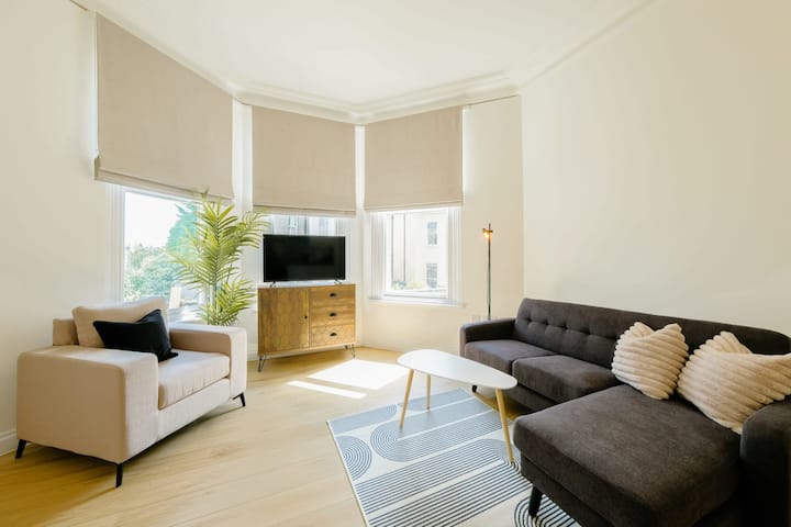 Grange Rd Flat 1b One Bedroom Flat - Bristol