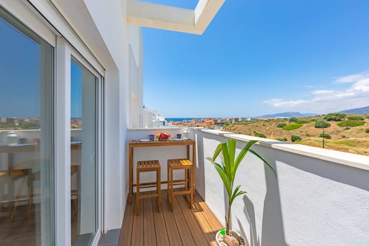 Views, Pool, Terrace & Fiber Wifi - Tarifa