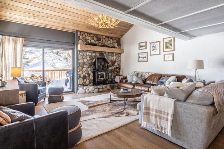 Snowcreek #278, 2+loft, 2 Bath Sleeps 8 W/ Mtnview - Mammoth Lakes, CA