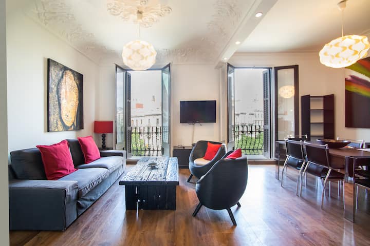 41ari1045- Fantastic And Super Spacious 3bed Flat - Barcelona