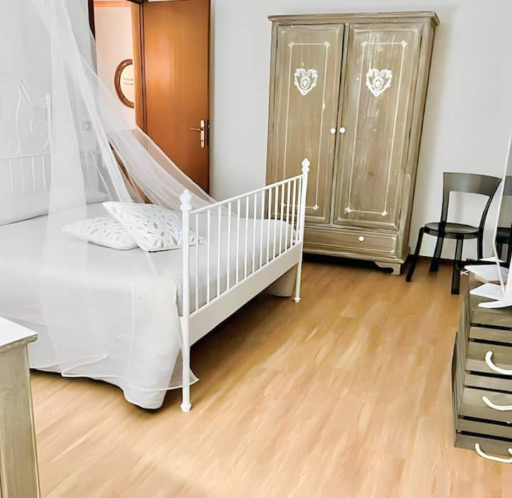 Apartment-private Bathroom-apartment-city View-apa - Gorizia