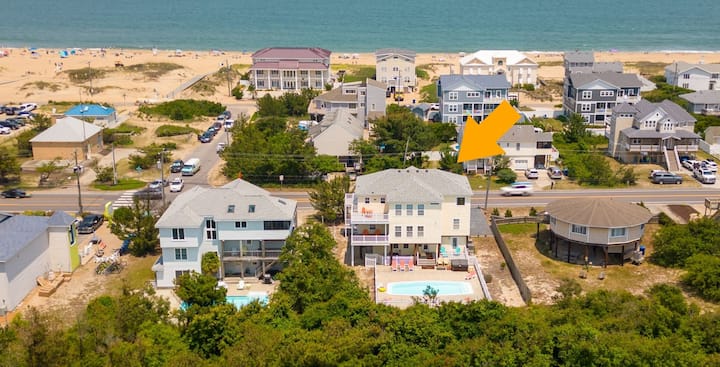 Atlantic Sunrise - Bright Renovated 9br  | Private - Virginia Beach, VA