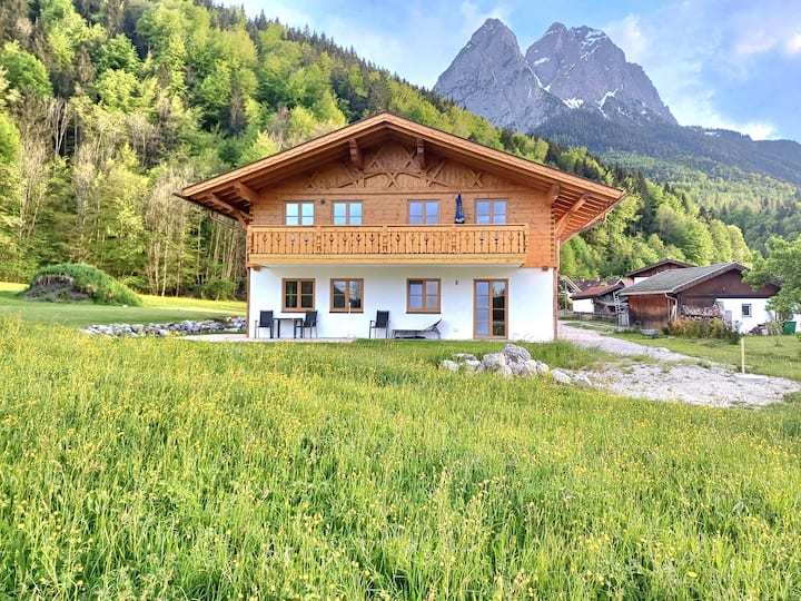 Ferienwohnung Alpenveilchen - Grainau