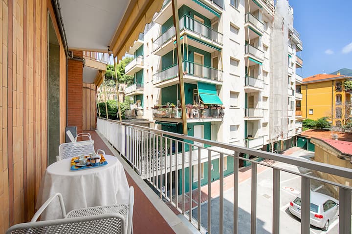 Casa Cabana - 200m From The Sea - Happy Rentals - Alassio