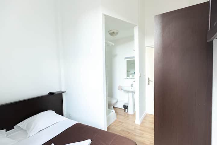 Chambre Double Au Coeur De Lens - Lens, France