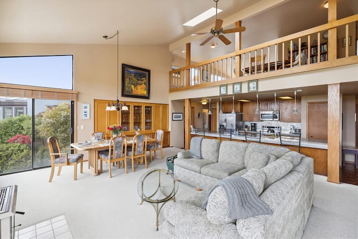Bodega Retreat! Walk To Beach, Dog Friendly! - Bodega Bay, CA