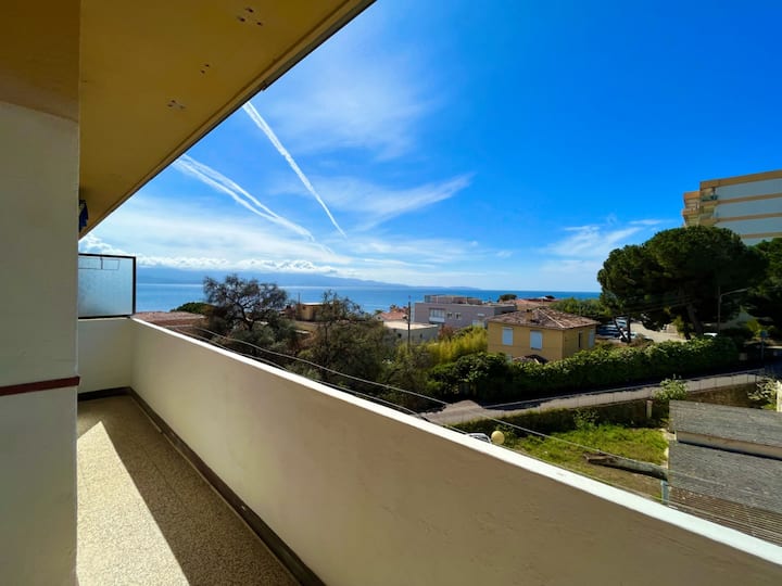 Appartement Spacieux Avec Vue Sur Mer - Ajaccio