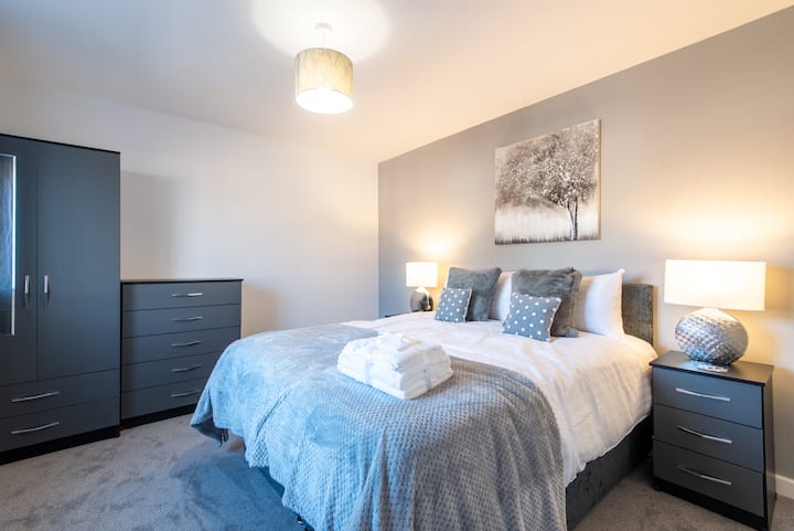 No205, 3 Bed House/parking, Sleeps 6 In Doncaster - Doncaster